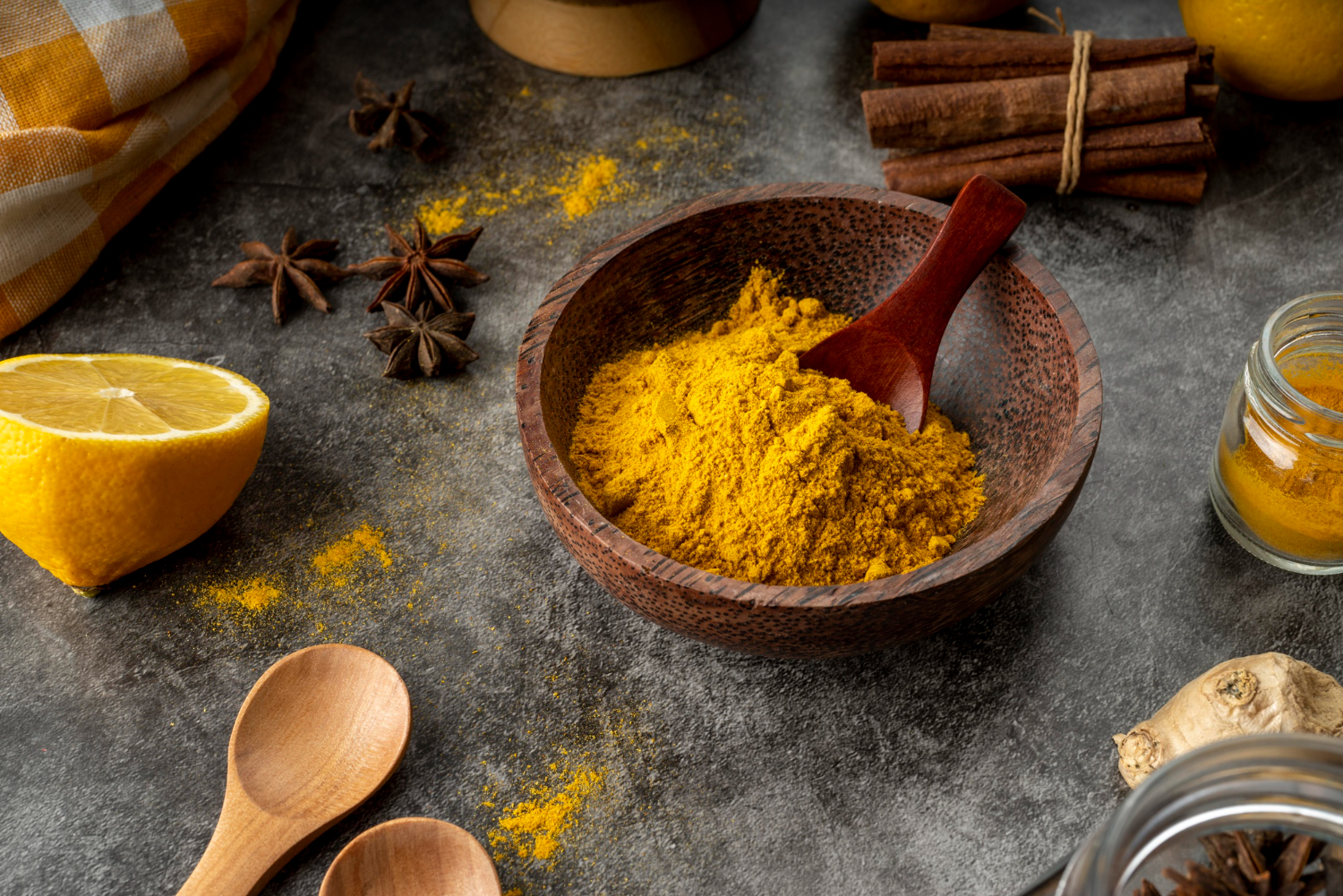 Turmeric Powder Benefits: From Healing to Beauty | Calo Blog